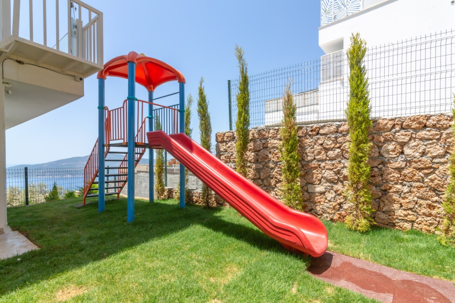 Villa La Mer Azure, MyVillaCity.com